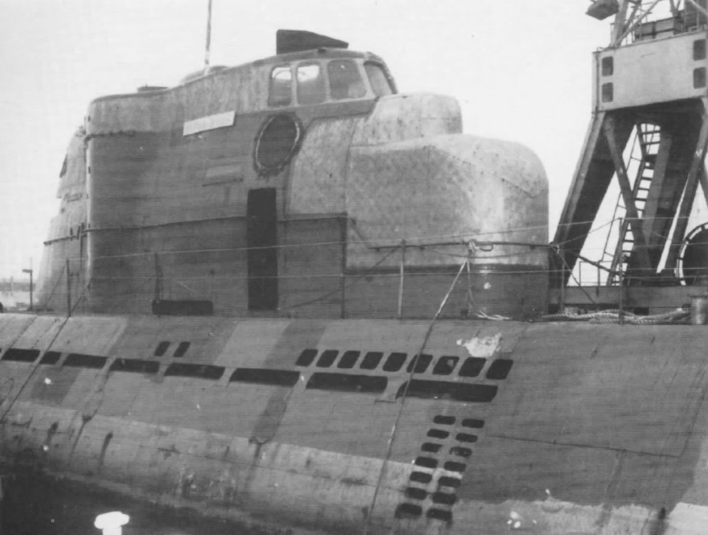 U-Boot Typ XXI 2540 und Wilhelm Bauer Revell 1:144